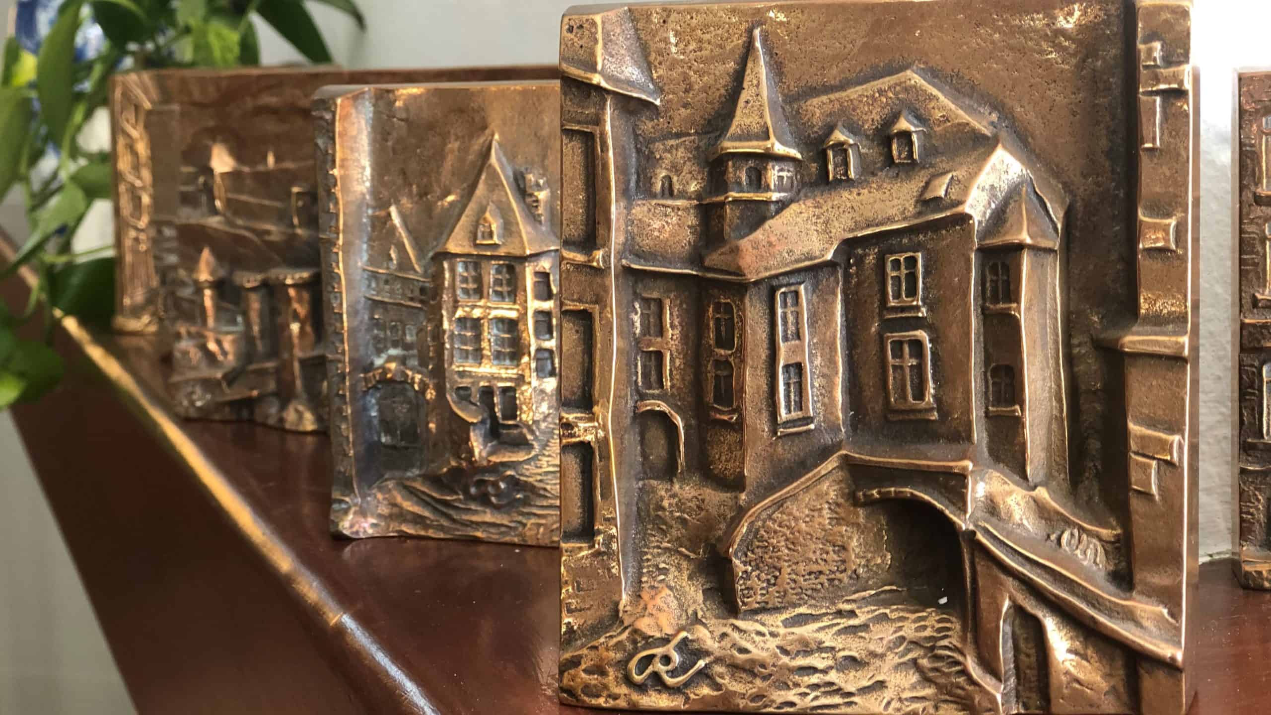 A Paradox of Spirit & Persuasion - BMW